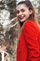 Julia Obst pictures and photos