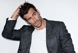 Chad Pinther pictures and photos
