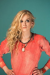 Emily Kinney pictures and photos
