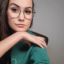 Sydney Watson pictures and photos