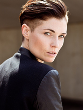 Siri Nase pictures and photos