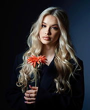 Eyza pictures and photos