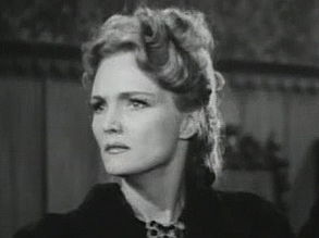 Elizabeth Russell pictures and photos