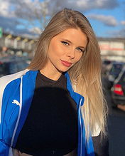 Larissa Neumann pictures and photos