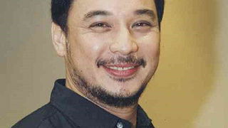 Ricky Davao pictures and photos