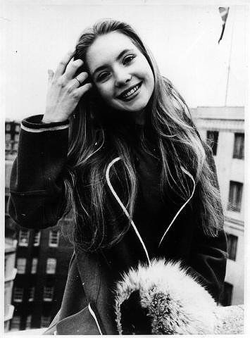 Picture of Judi Bowker