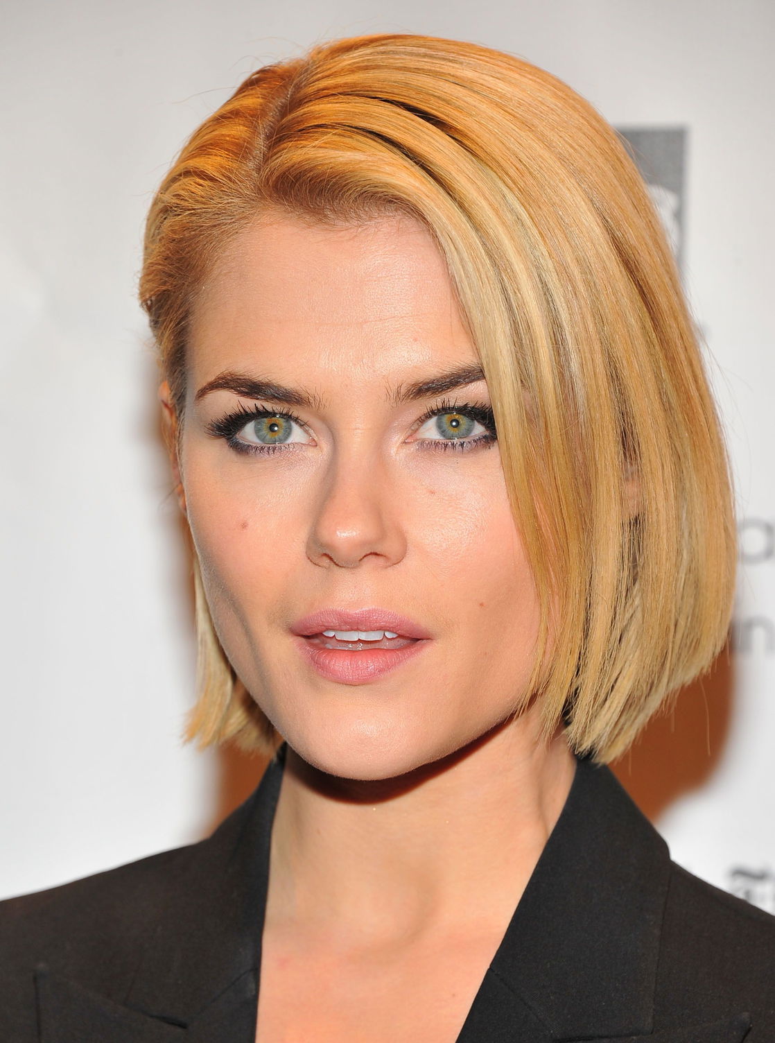 Picture of Rachael Taylor