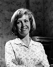 Anne Reid pictures and photos