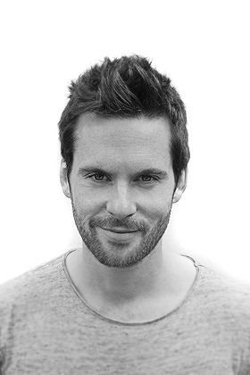 Tom Riley