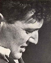 Robert Thom pictures and photos