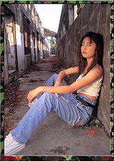 Ari Andô pictures and photos