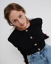 Sonya Priss pictures and photos