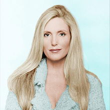 Elizabeth Stack pictures and photos