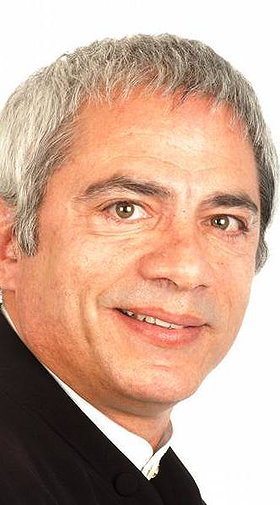 Roberto Moll