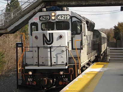 NJT GP40PH-2B